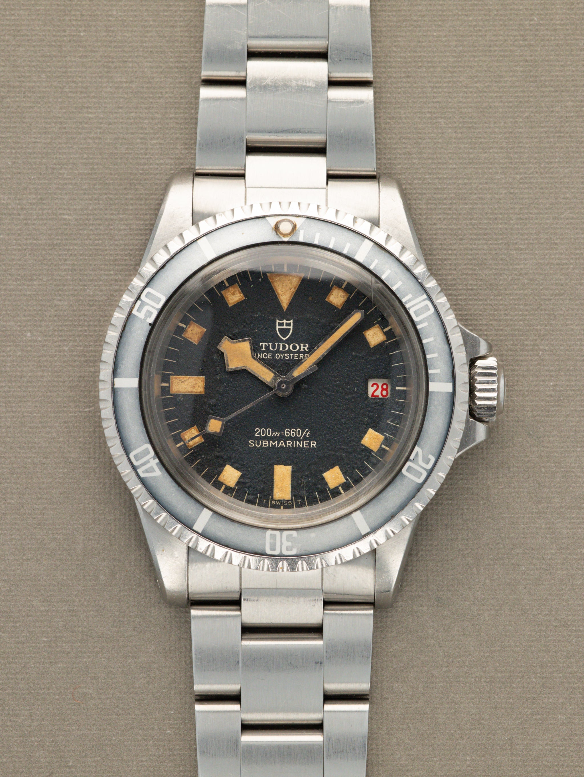 Tudor Submariner Ref. 7021/0 - Blue 'Snowflake' W/ 'Roulette' Date Unp